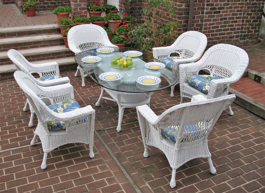 White Vineyard Wicker Seating and Dining
